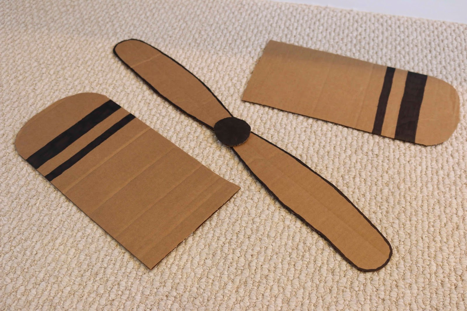 ChemKnits: Cardboard Airplane!