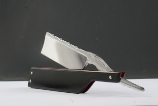 A Razors Tale: Custom Straight Razors