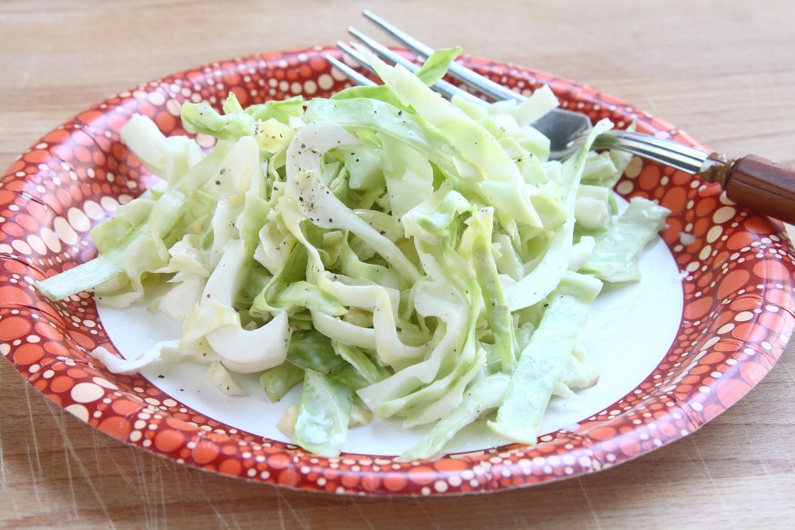 ShowFood Chef: Mom's Simple Southern Cole Slaw - Simple Saturday