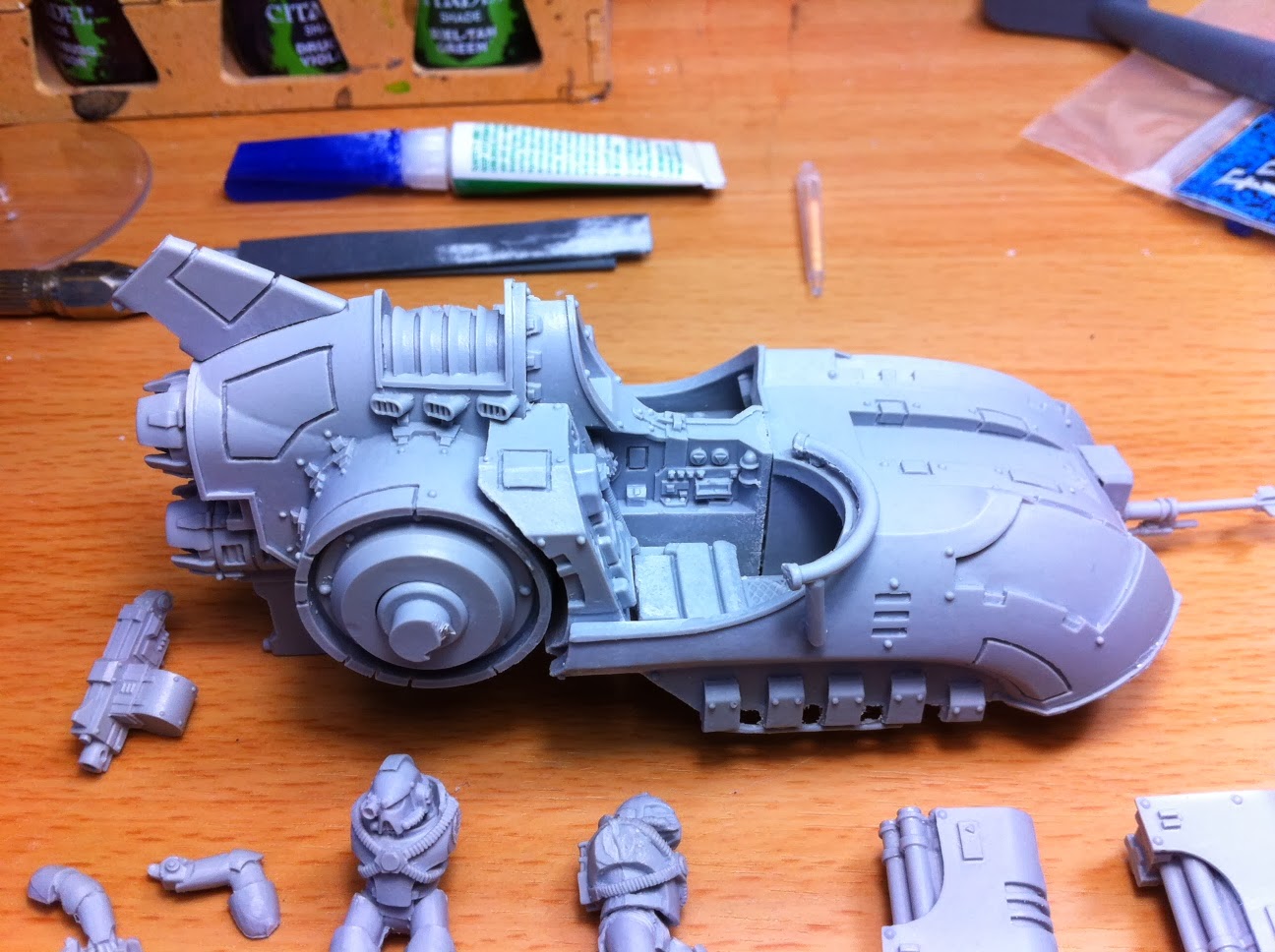 Fields of Blood: Landspeeder Javelin for Heresy Death Guard
