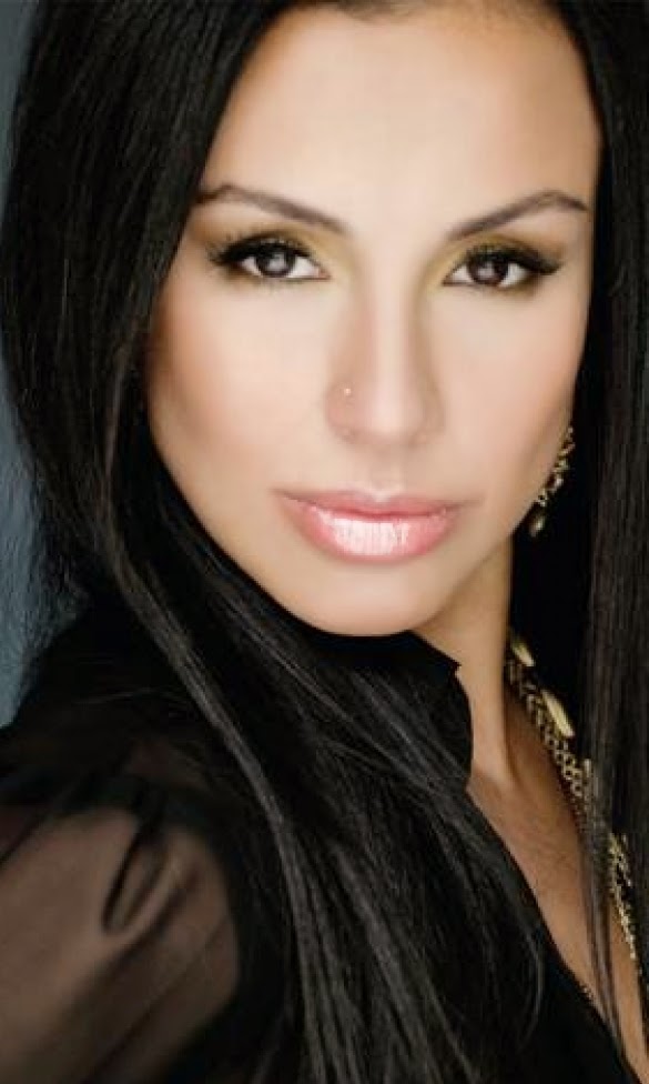 El Lavadero de las Muñecas: MAÍA LANZA EL VIDEO MUSICAL DE 'FIESTA DE ...