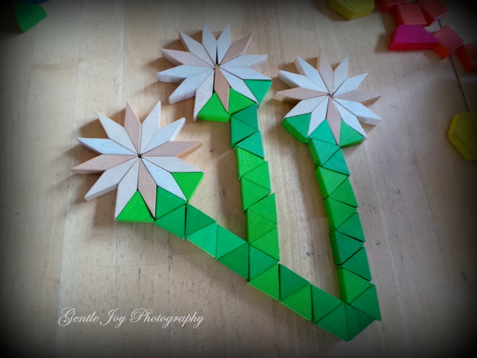 Gentle Joy Homemaker: Old Fashioned Toys-Pattern Blocks