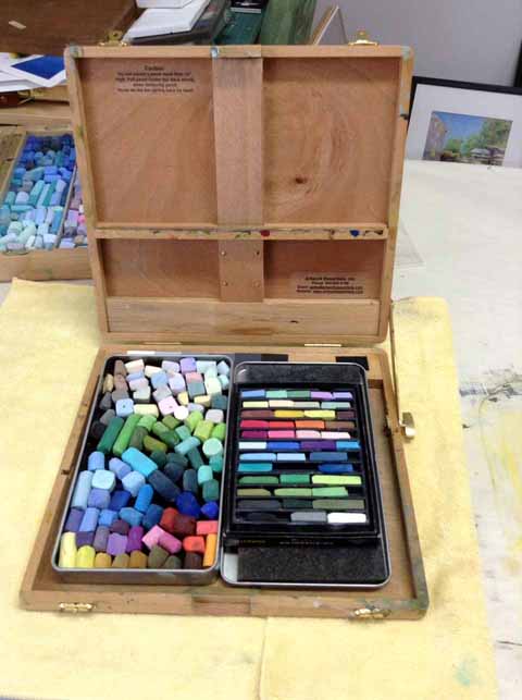 An Artist.....: Organizing and Simplifying My Pastel Plein Air Box