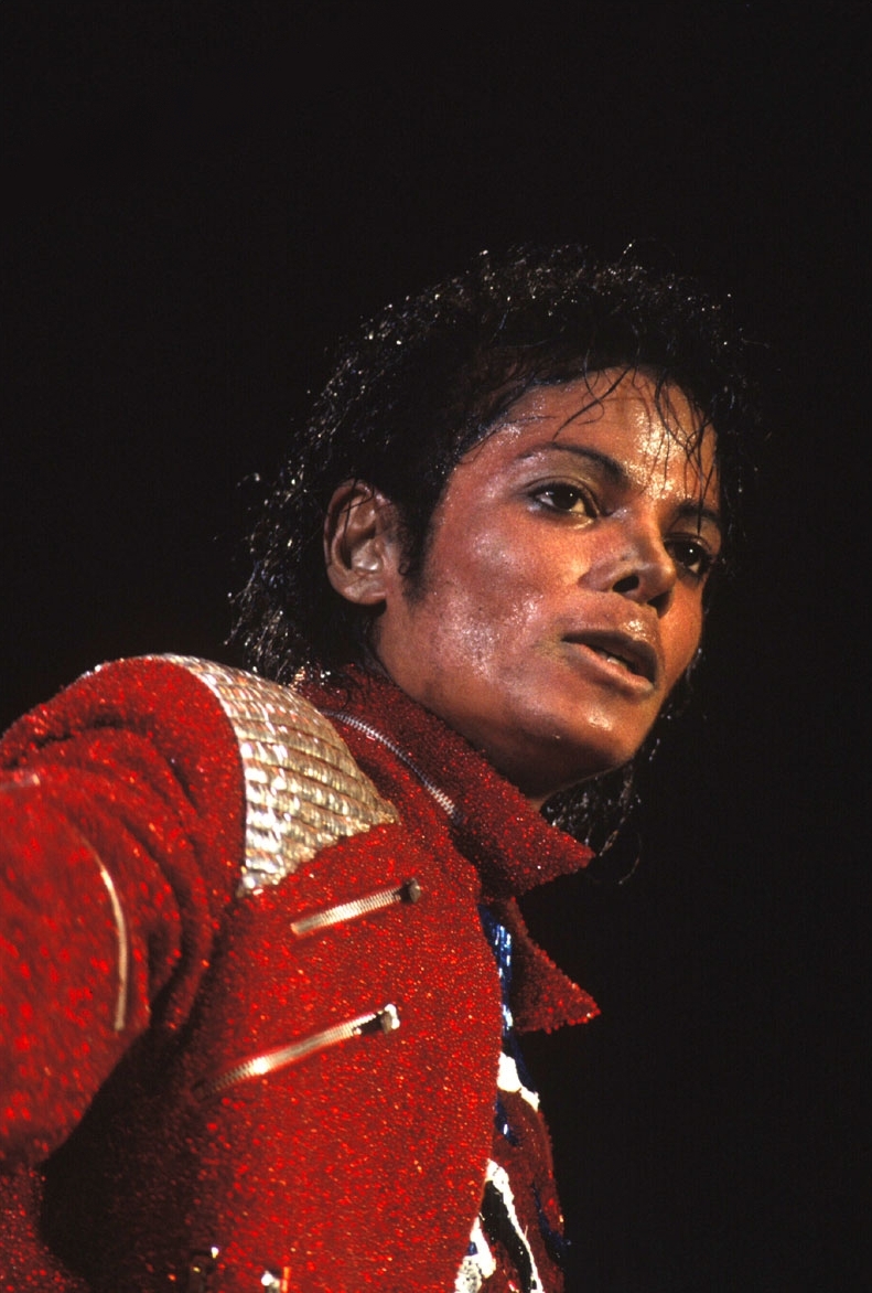 MJJ Photo Gallery: Michael Jackson - Victory Tour (The Jackson Tour)