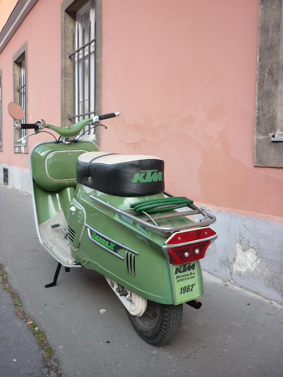 STRANGER BLOG: 1962 KTM PONNY II SUPER lV DELUXE