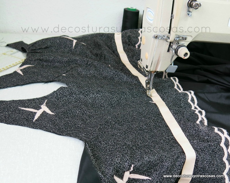 De costuras y otras cosas: VESTIDO NEGRO DE SEDA Y ENCAJE CON DETALLES ...