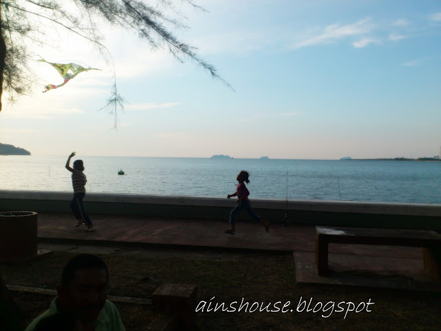 CHEQ AIN: ~~Merdeka Beach Resort, Pantai Merdeka, Kedah~~