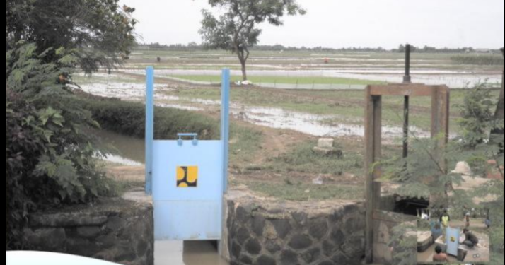 Populer 42+ Harga Pintu Air Fiberglass