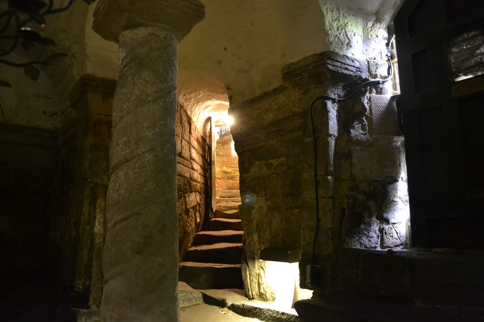 The Ragged Society of Antiquarian Ramblers: St Wystan's Church Crypt ...