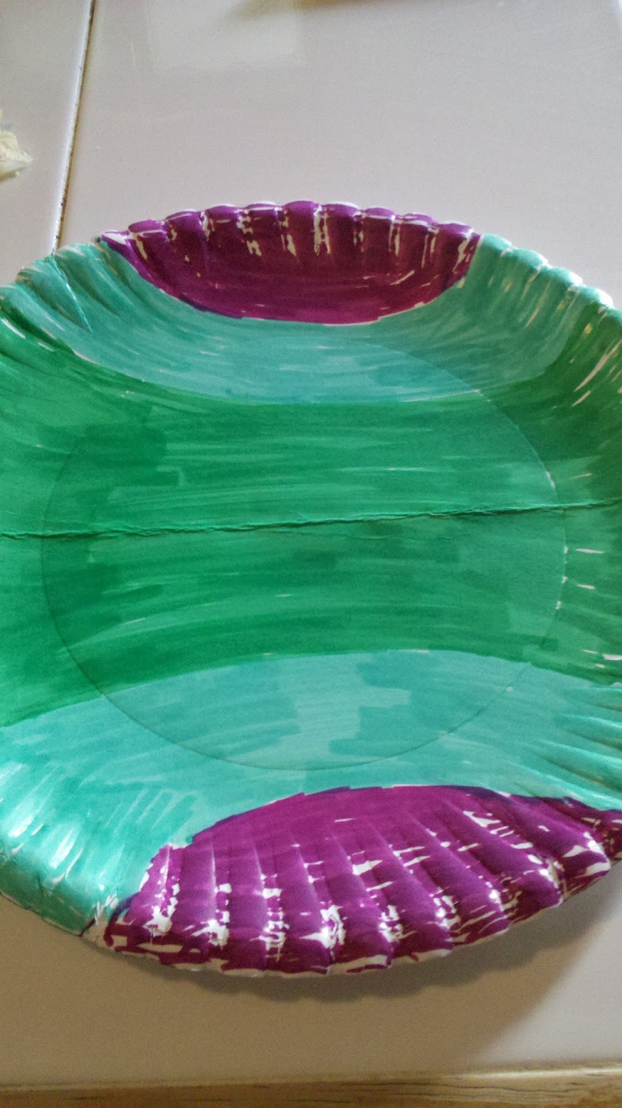 Munchkin and Bean: Paper Plate Birds