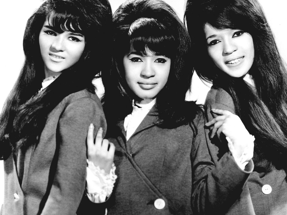 θυμησέ μου...: The Ronettes story