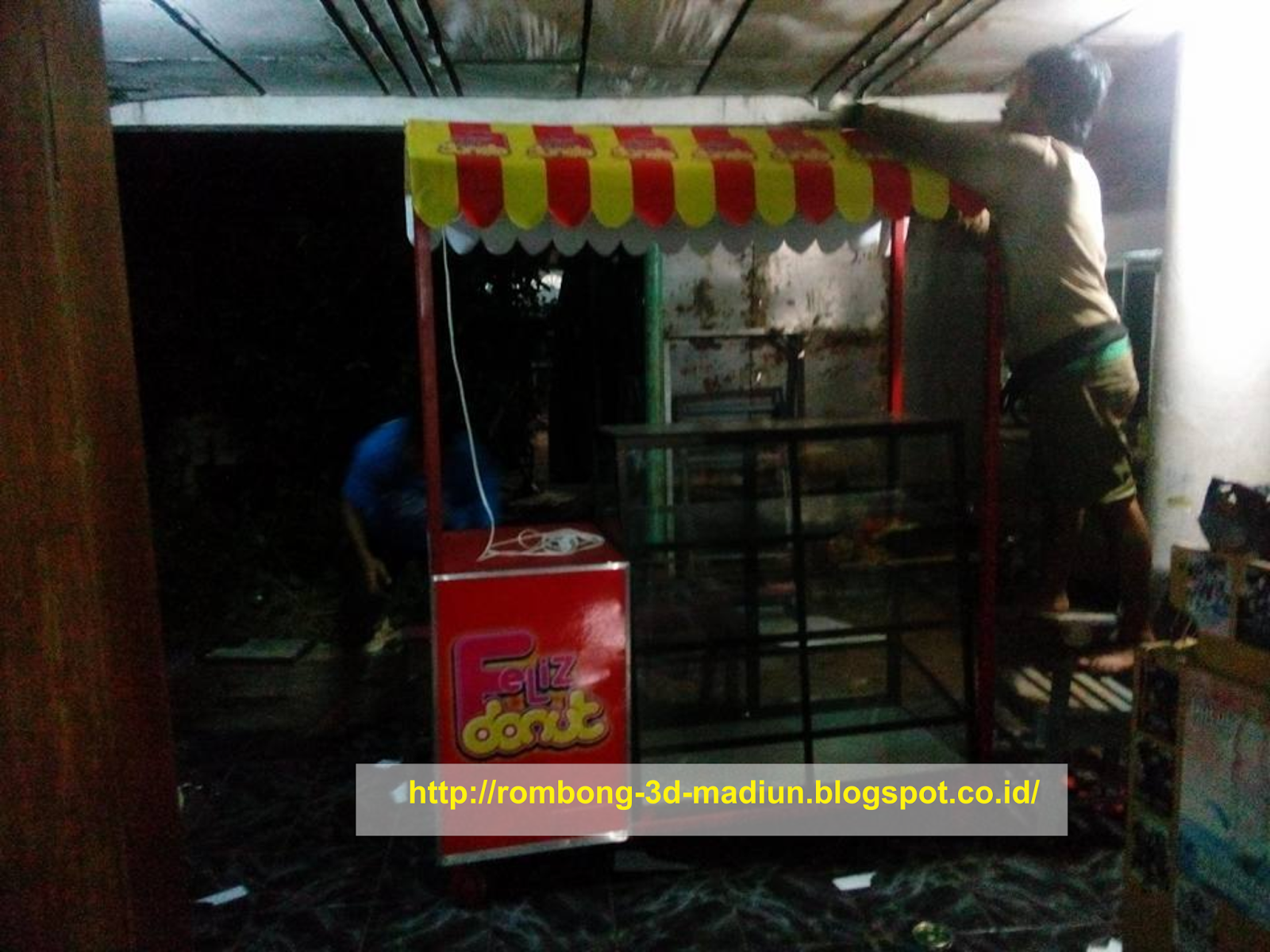 ROMBONG / GROBAK / GEROBAK 3D: ROMBONG / GROBAK ROTI DONAT MAGETAN