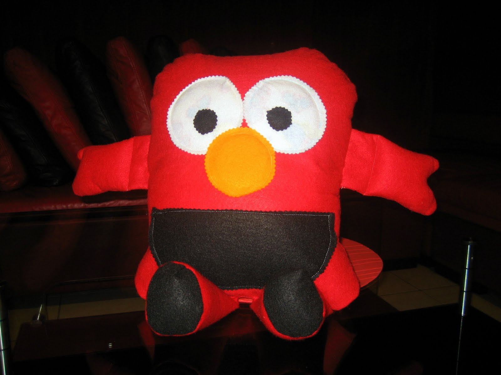 ♥ Sweet Tresa ♥¸¸.•*¨*•: Elmo Huggy Plushie
