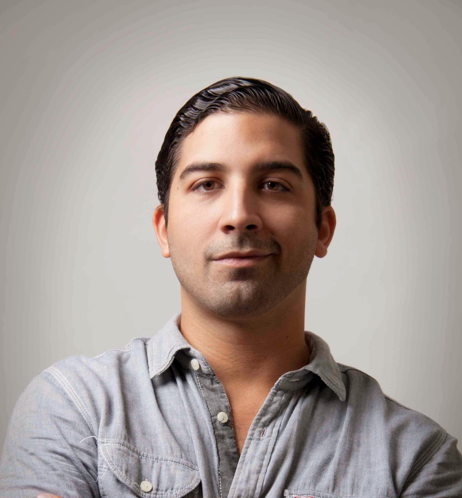 Mario Peguero completa elenco de "Vale por tres" - Actividades Artisticas