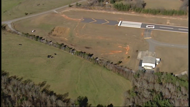 Kathryn's Report: Aircraft Loading Event: Beechcraft C23 Sundowner ...