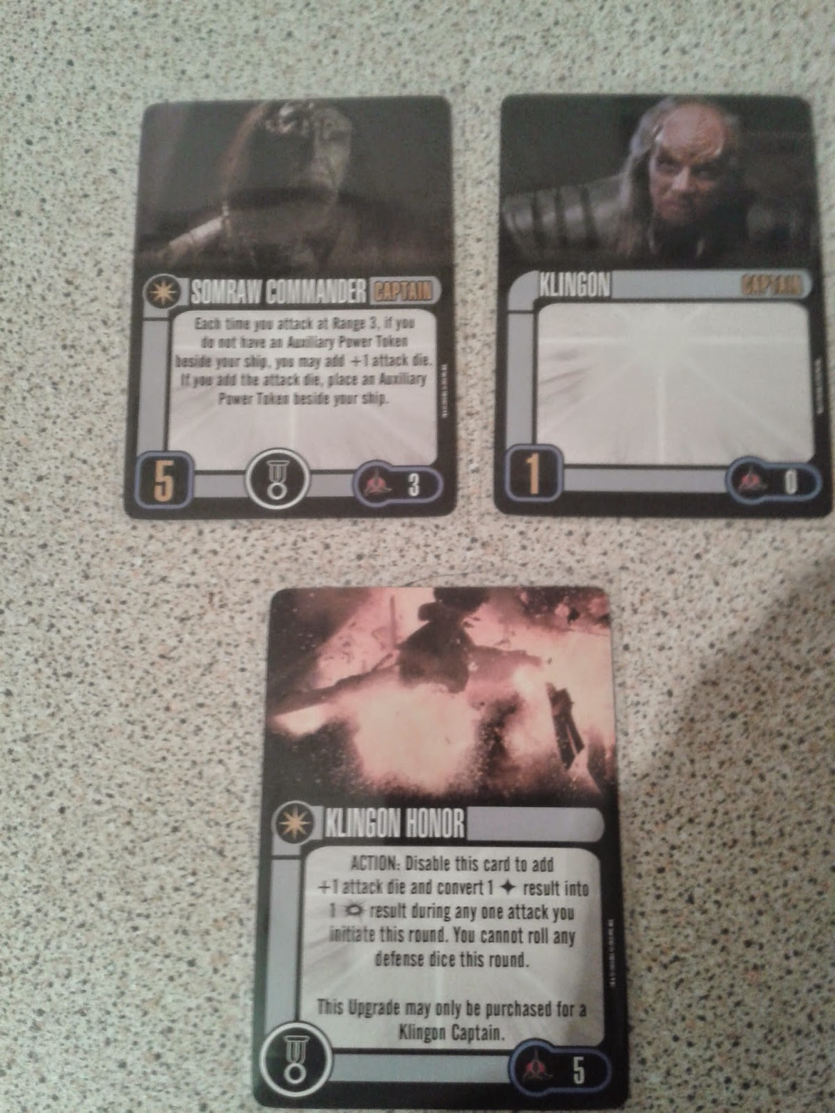 Star Trek Attack Wing Klingon Somraw Raptor class unboxing