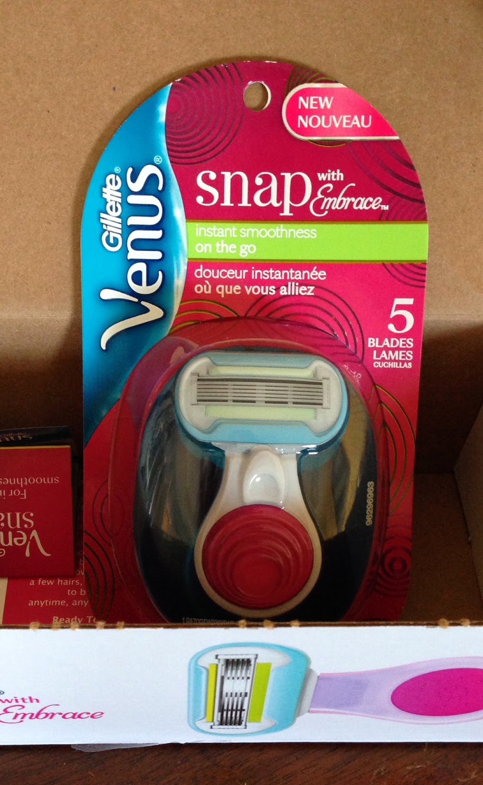 A Little Bolt of Life: Venus Snap VoxBox Review