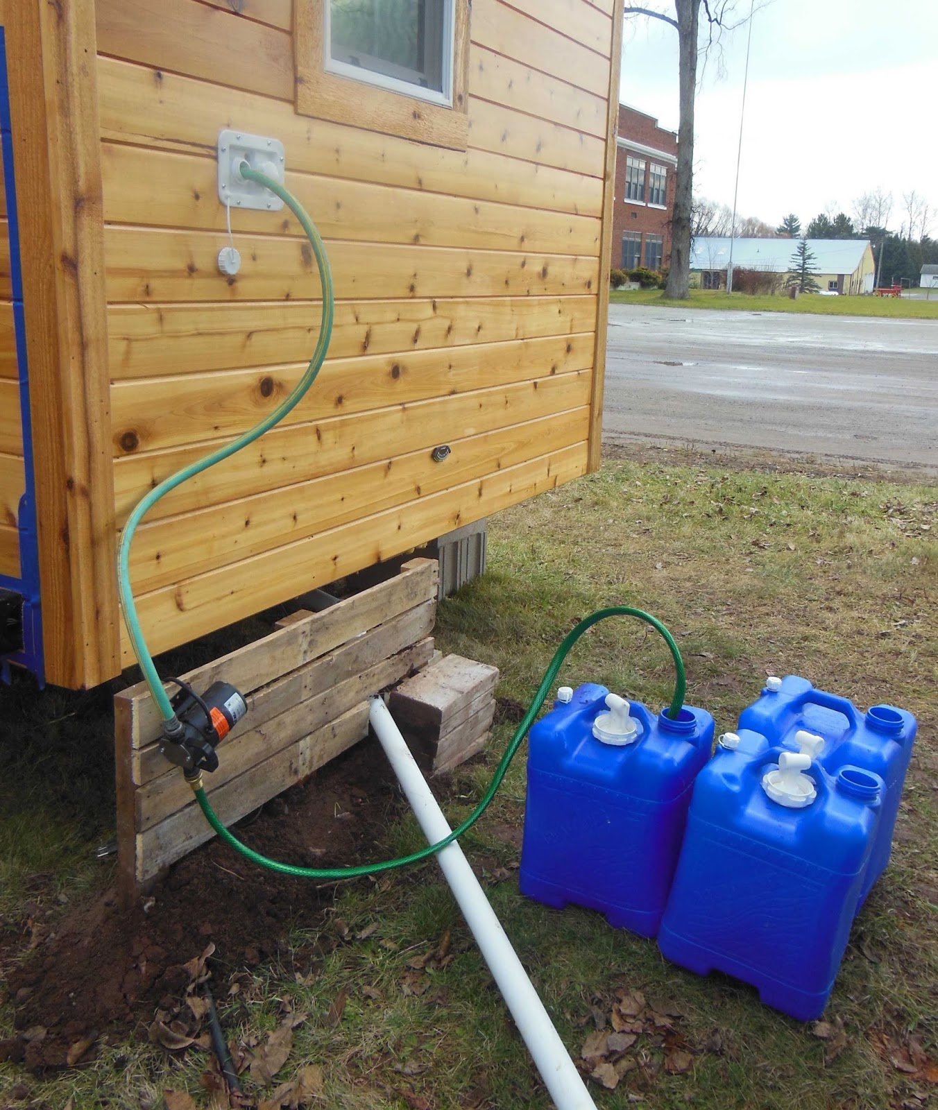 MooseVilla: Off-grid-Water for your home