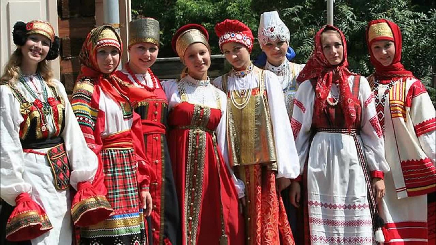 walking distance & et cetera -: Russian Traditional Costume