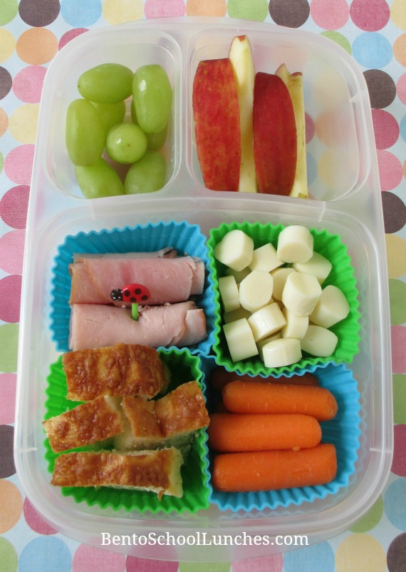 Bento School Lunches : 5 Homemade Lunchables and DIY Pizza Lunchables