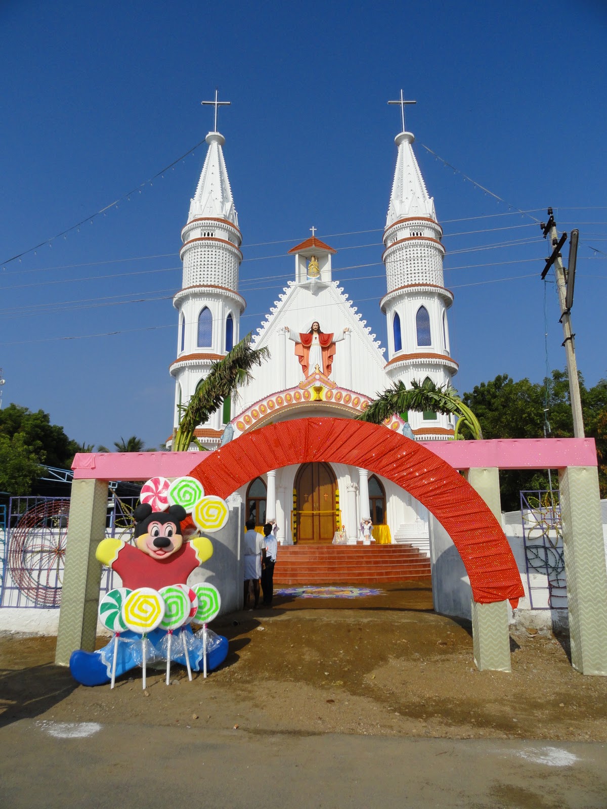 Vellakovil: Opening of 'Punitha Aarockiya Annai Aalayam'