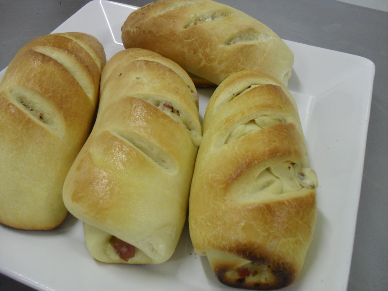 Cor, Aroma e Sabor: MASSA BÁSICA PARA PÃO SALGADO