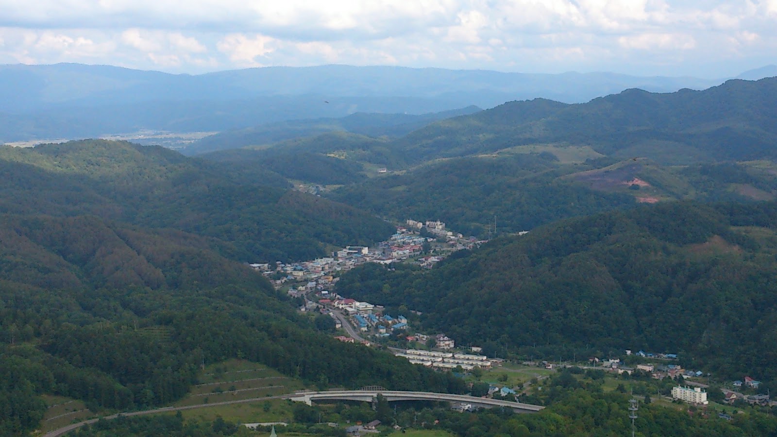 talk-hokkaido: From the peak of Mt. Kamoi(dake) in Utashinai City