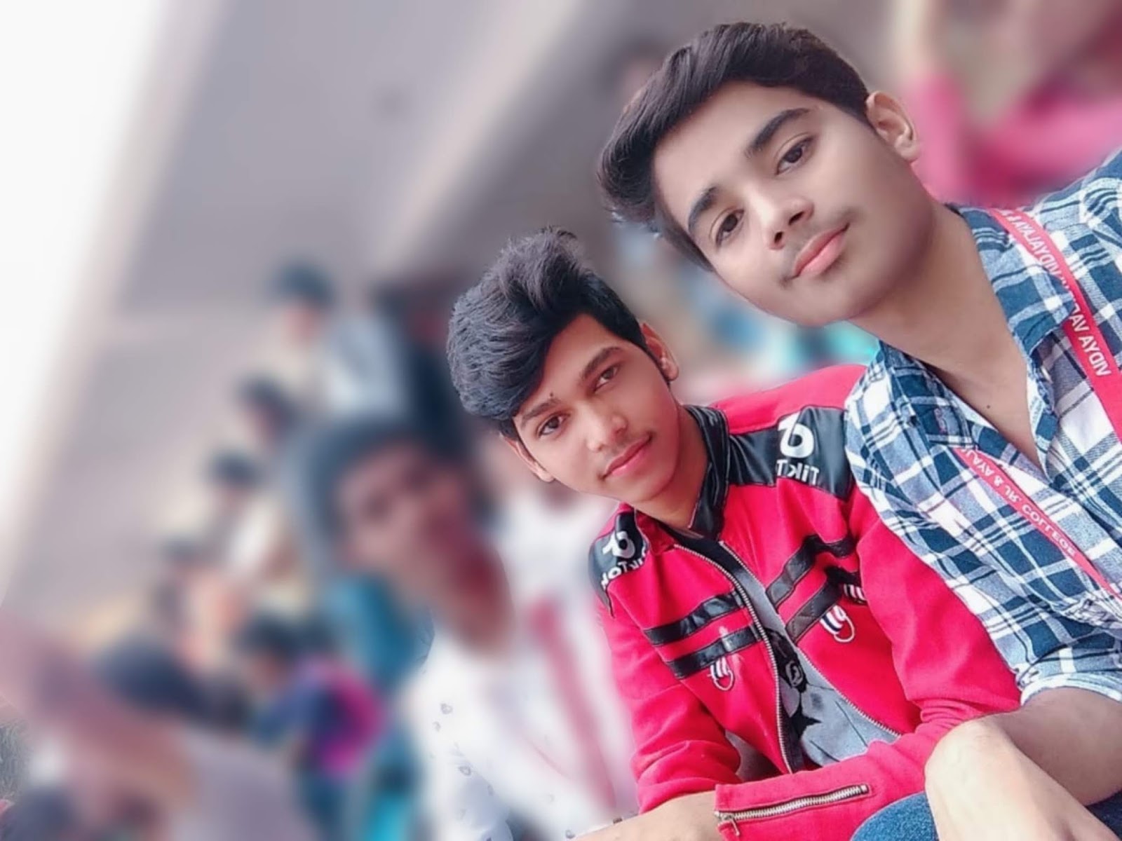 Mojib Shaik: Mojib Shaik