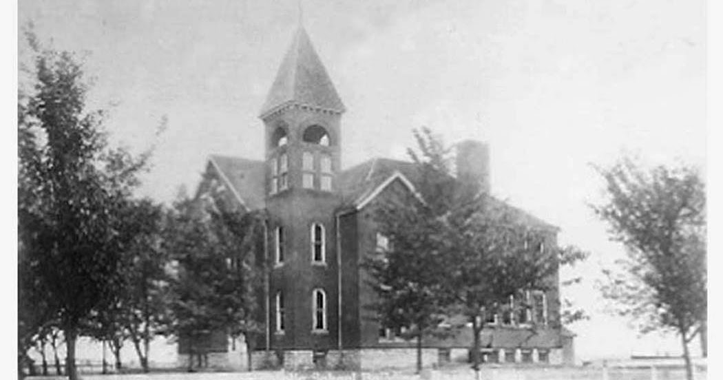 Towns in Lucas County IA: Russell, IA