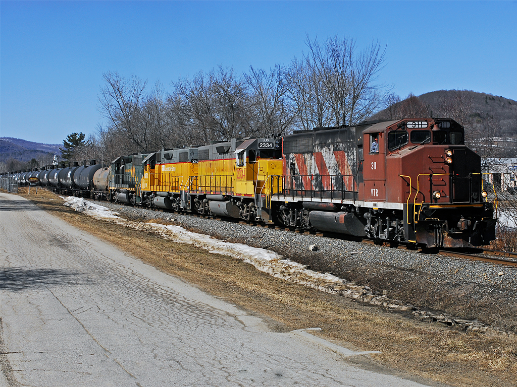 Steel Wheels Photography by Kevin Burkholder: Veteran Alco, Leasers ...