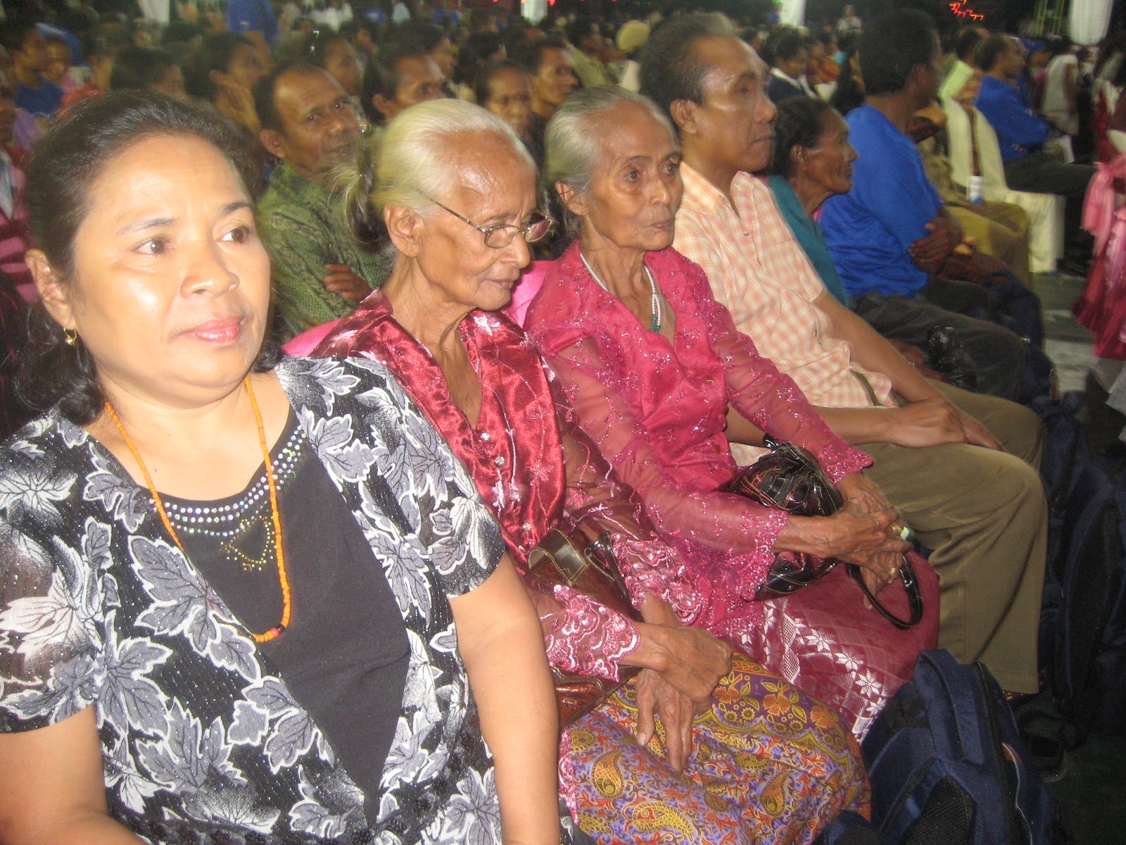 Orang Timor Kutuk - Orang Timor