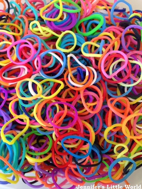 Jennifer's Little World blog - Parenting, craft and travel: Loom bands