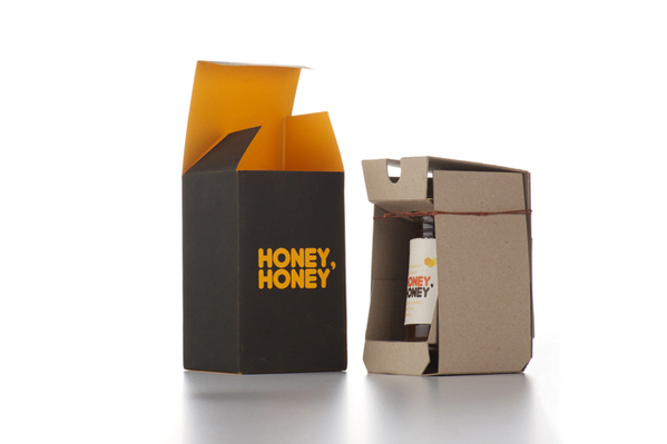 Sophie Wilson//Design Context: Design Practice III//Honey Packaging.