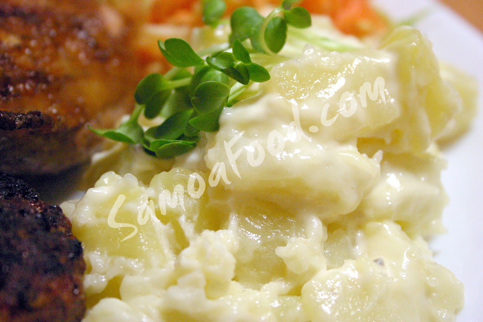 Samoa Food: Samoa Divided and BBQ side dishes