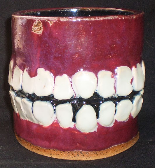 Aberrant Ceramics: Tooth Pot 1