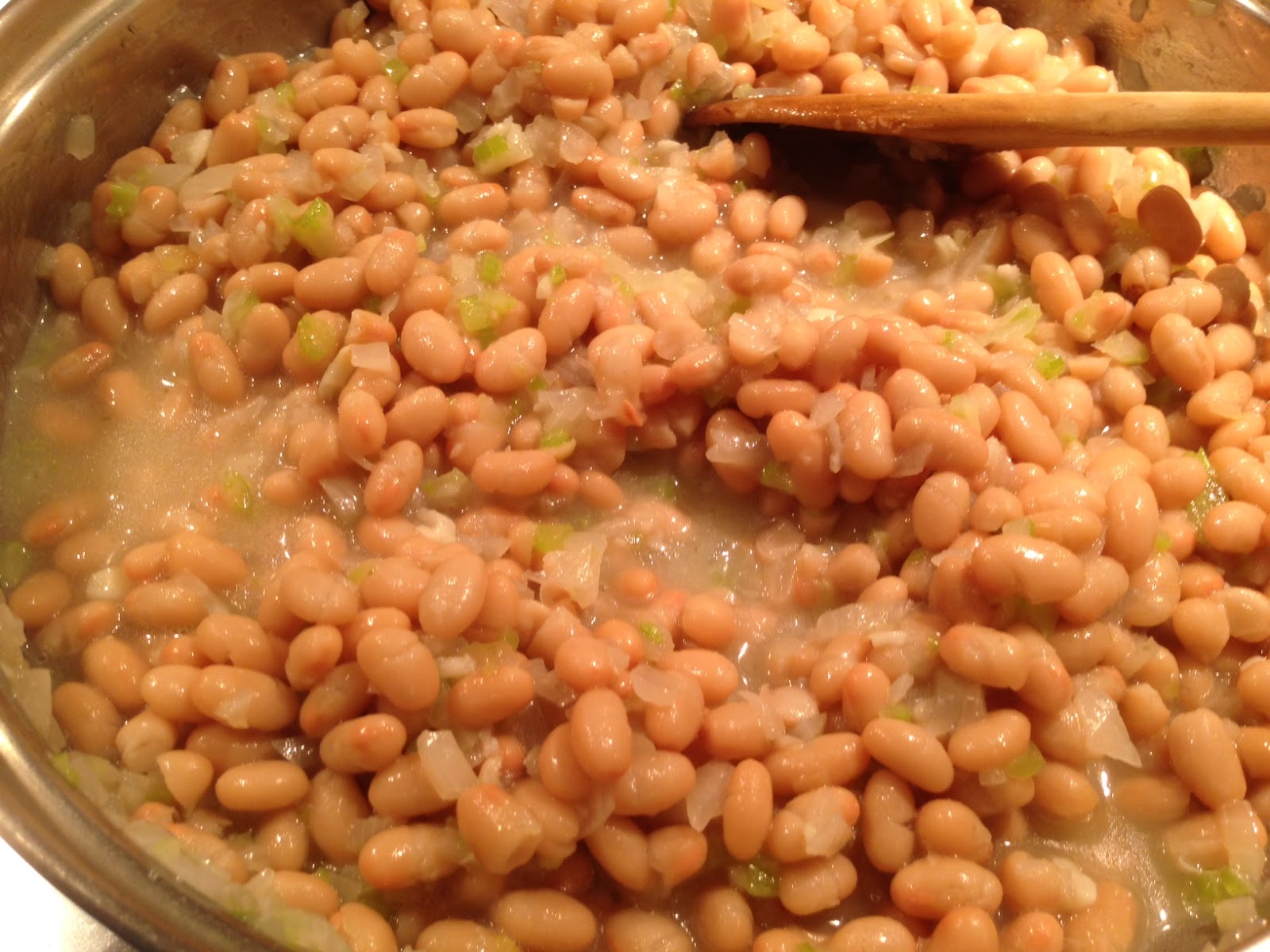 Frijoles blancos con salsa pistou | Vegan Latino