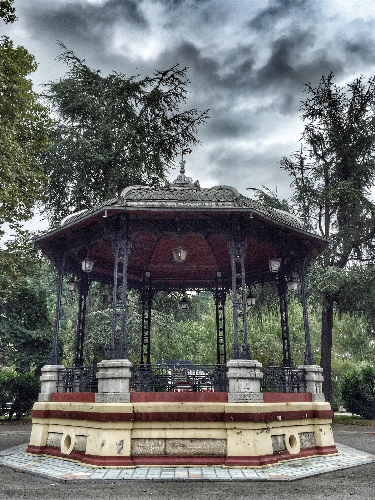 Límites del Verde: El Parque Dorado de Sama, jardín histórico y ...