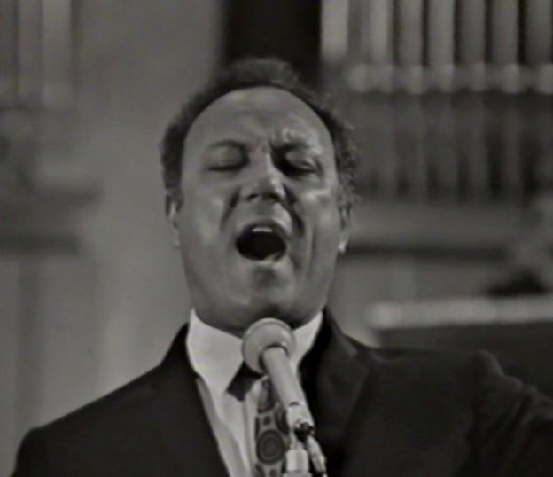 Claudio Villa - singing star | Italy On This Day