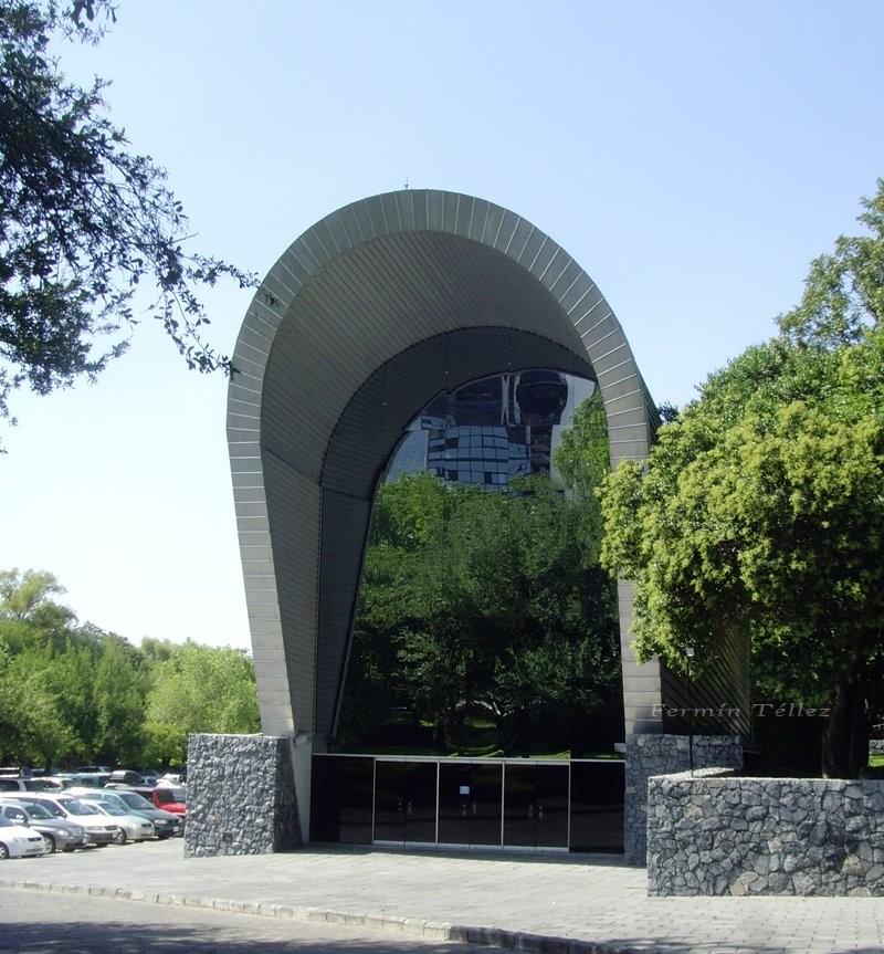 Monterrey, México: Planetario ALFA