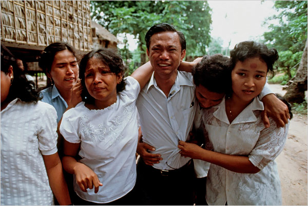 Movie Review: The Killing Fields: Sydney Schanberg and Dith Pran