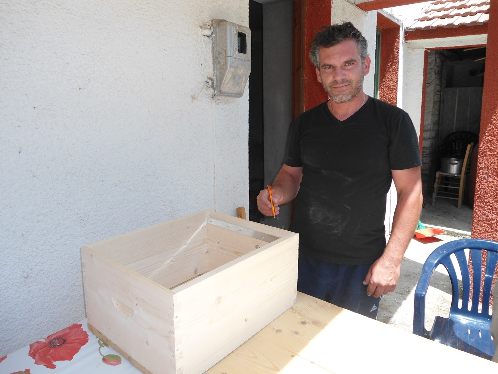 ΧΕΙΡΟΠΟΙΗΤΟ ΣΑΠΟΥΝΙ ΕΛΑΙΟΛΑΔΟΥ: Όλα χειροποίητα....