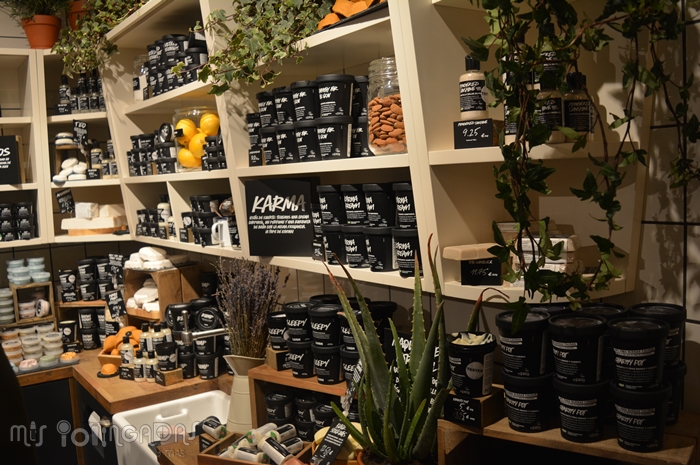 MIS POTINGADAS y más: Evento | Presentación del nuevo Lush Sevilla