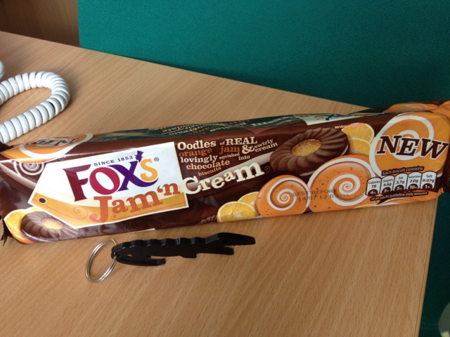 FOODSTUFF FINDS: Fox's Jam & Cream - Orange Jam & Chocolate Biscuits ...