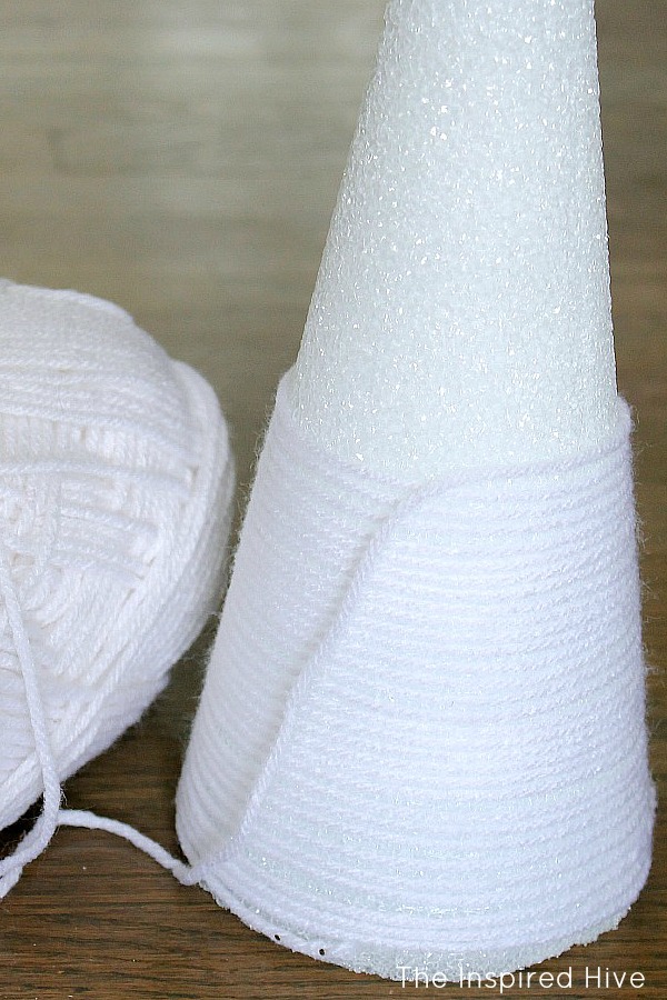 DIY Winter Yarn Trees | The Inspired Hive