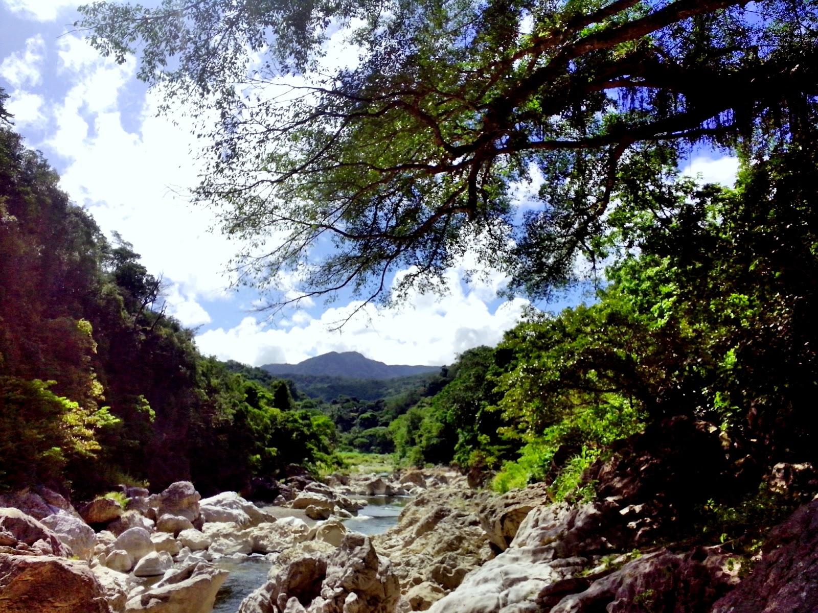 Mt. Daraitan and Tinipak River, Tanay Rizal - moredantravels