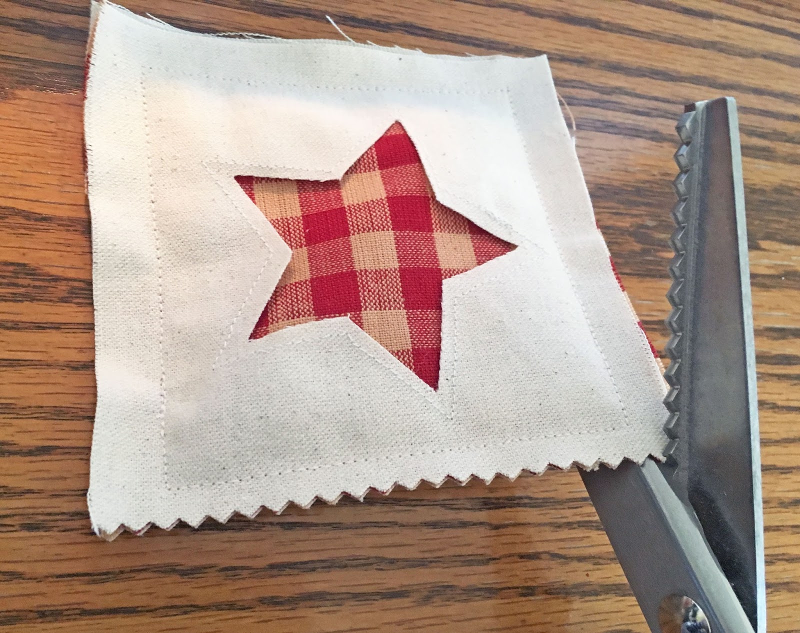 Littlebits by Emily Collette: Star Cutout Coasters