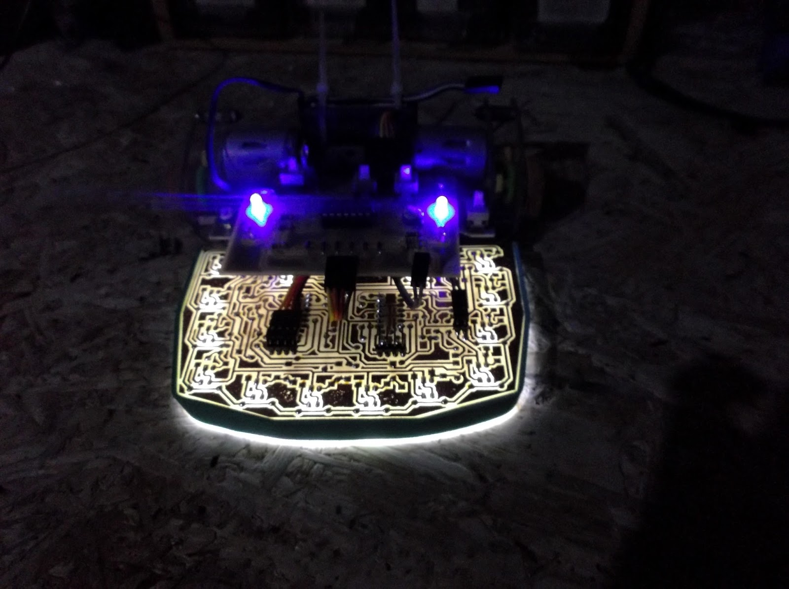 ZRF electronics: Line Follower Analog 14 Sensor Paralel System