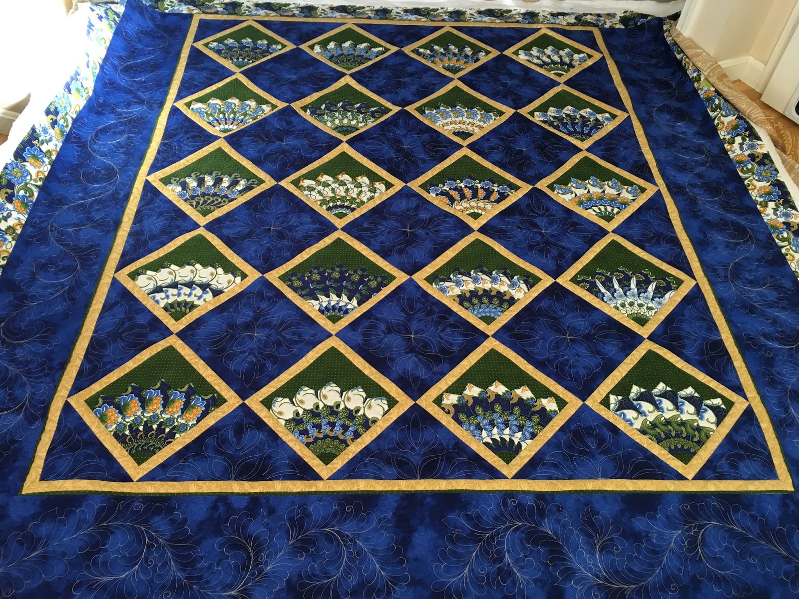 Sewing & Quilt Gallery: Stack-n-Whack Fans