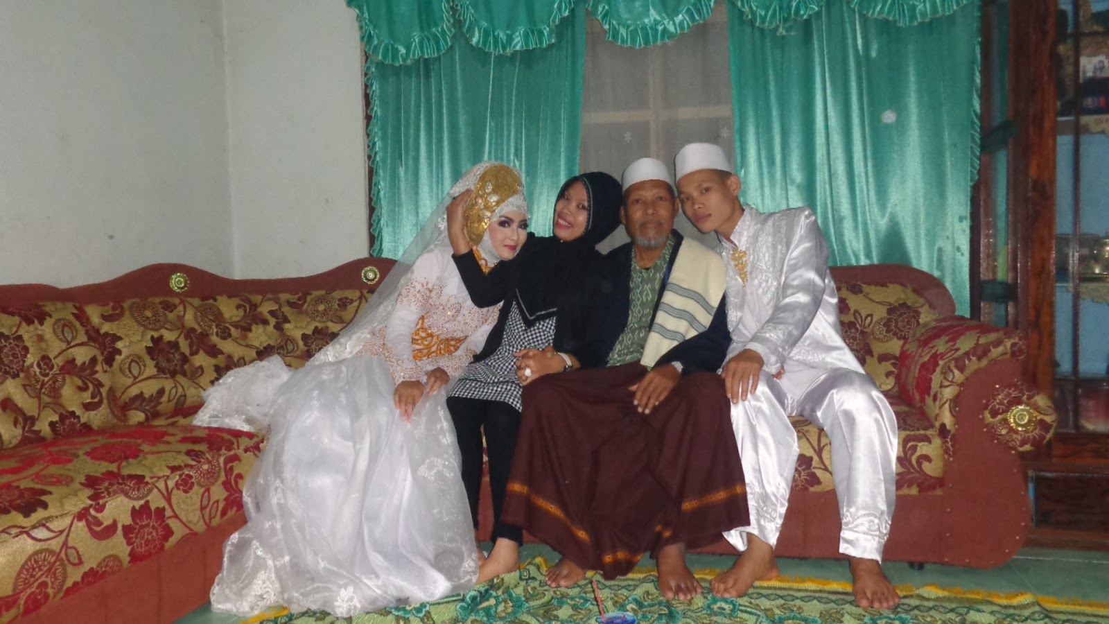 ALBUM COLLECTION Bersama KAPARINJANI/Punk Poke Community: Documentasi ...