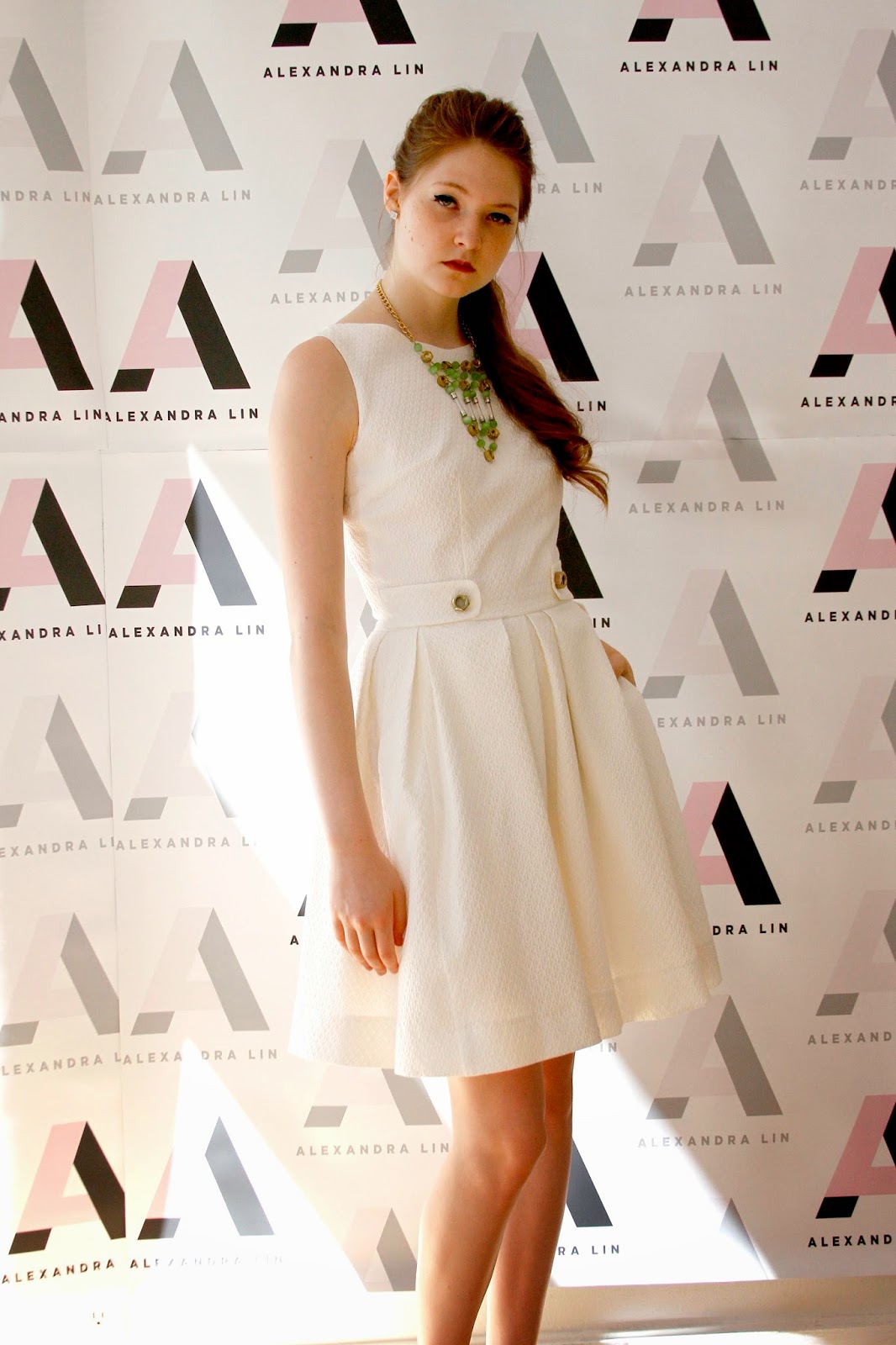 The Fashion Tribune: Alexandra Lin S/S2015~One's to Watch